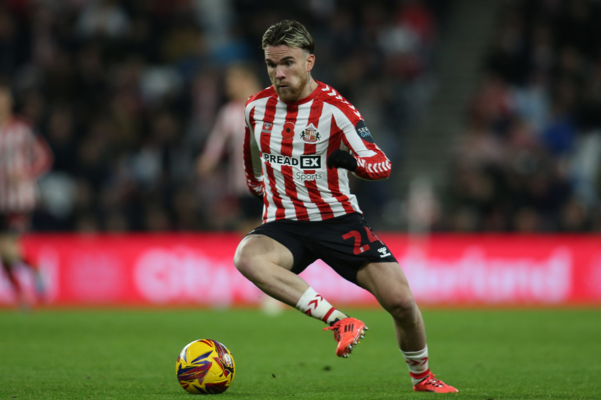 Aaron Connolly blown away as he labels five Sunderland teammates 'crazy ...